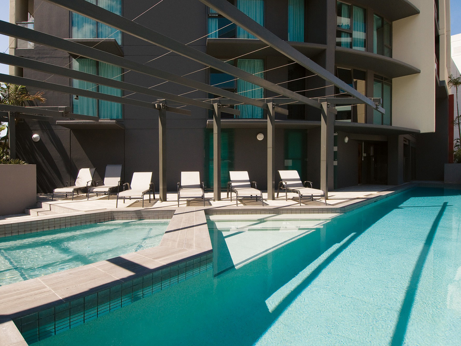 Oaks Brisbane On Felix Suites North Queensland Oaks Brisbane On Felix Suites North Queensland